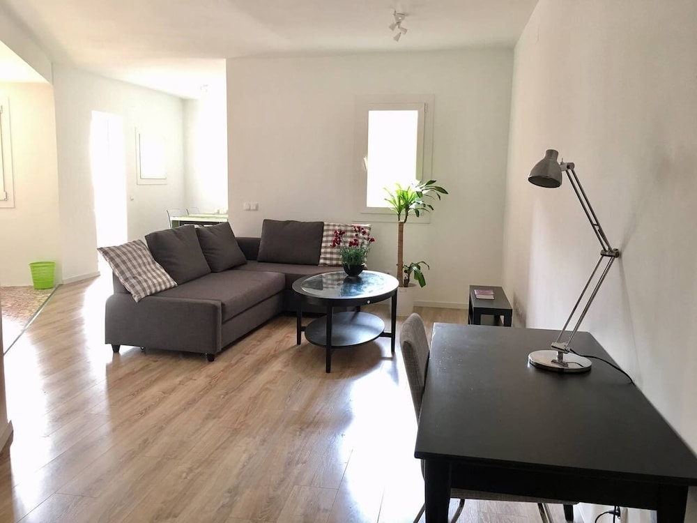 Akira Flats Marina Apartments in Barcelona | 2025 Updated prices, deals ...
