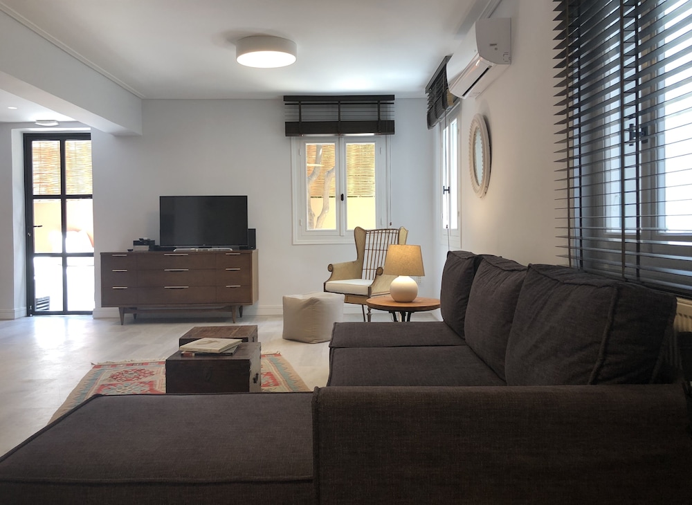 SV Acropolis Residence in Municipality of Athens | 2025 Updated prices, deals - Klook ...
