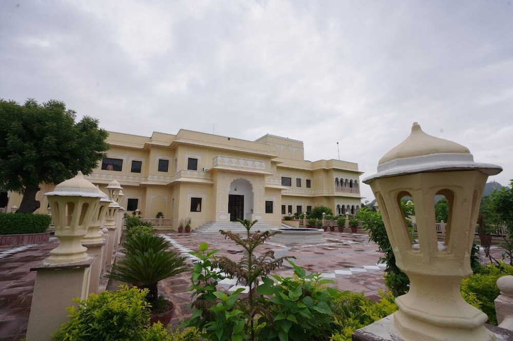 Hotel Raj Bagh Palace in Jaipur | 2024 Updated prices, deals - Klook ...