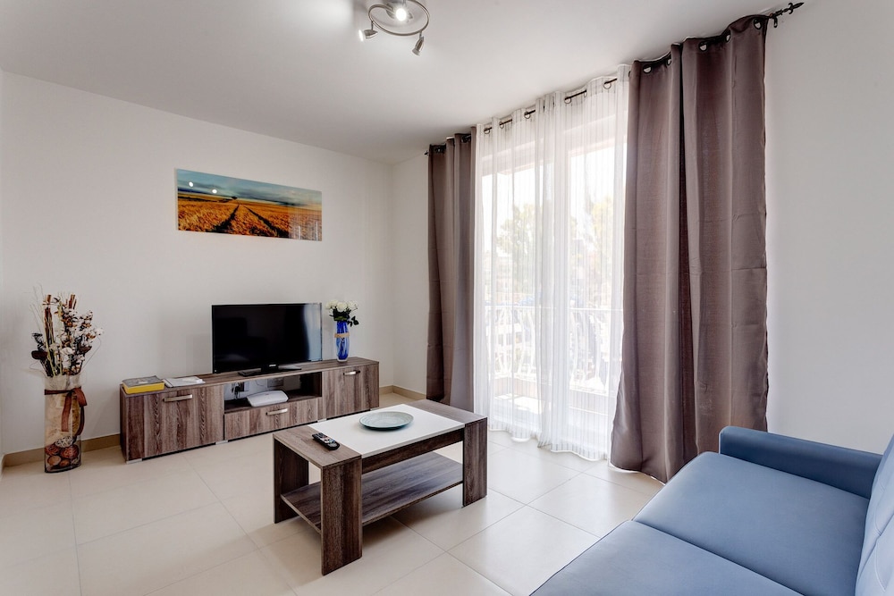 Idyllic 1 Bedroom Apartment in Malta in Msida | 2024 Updated prices ...