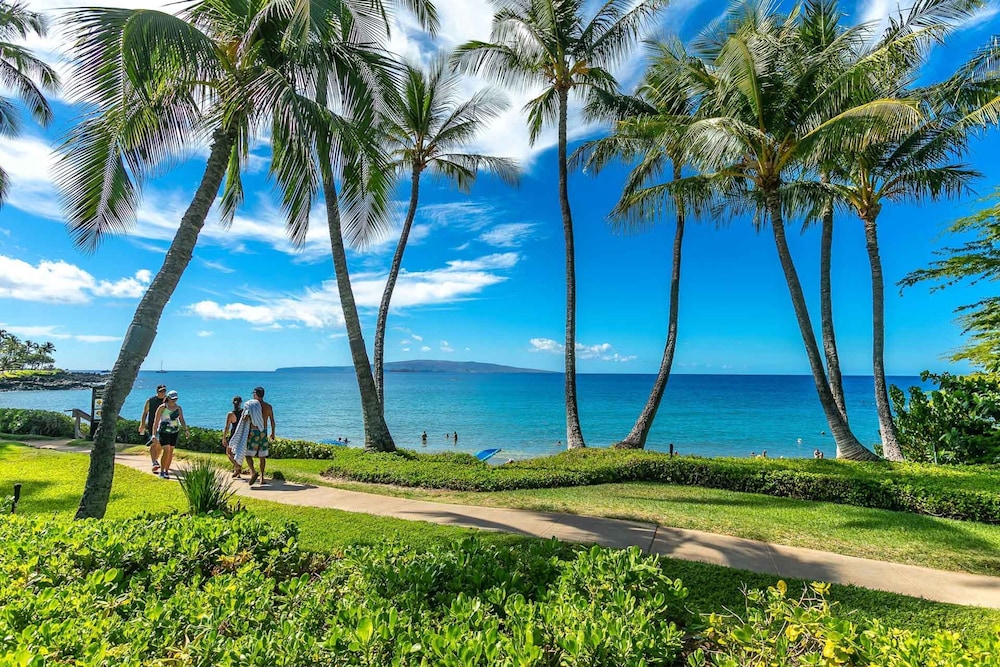 Wailea Elua by Coldwell Banker Island Vacations in Manele | 2023 ...