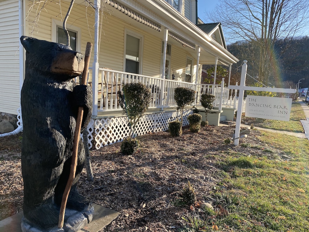 The Dancing Bear Inn in Damascus | 2025 Updated prices, deals - Klook ...