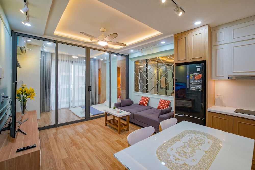 Saigon Apartment the Gold View in Ho Chi Minh City | 2025 Updated ...