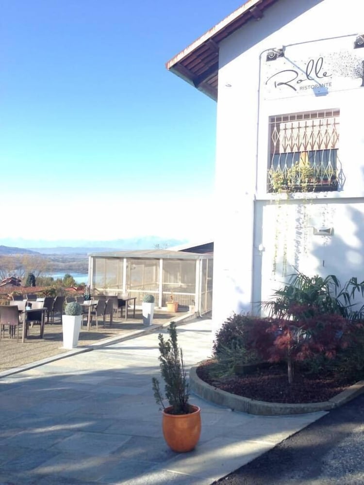 Viverone Lake Rooms in Viverone | 2025 Updated prices, deals - Klook ...