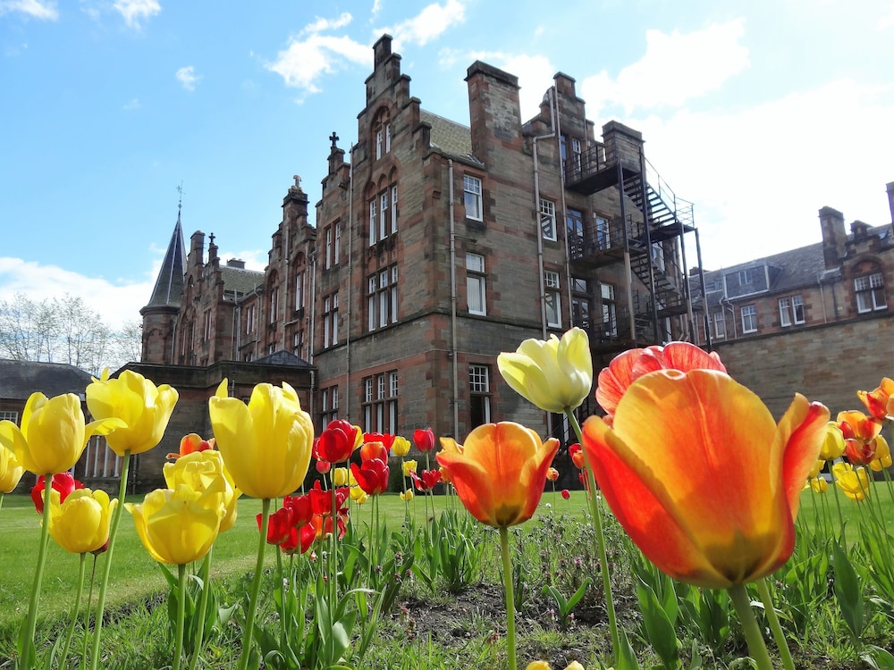 Radisson Blu Hotel, Perth in | 2024 Updated prices, deals - Klook ...