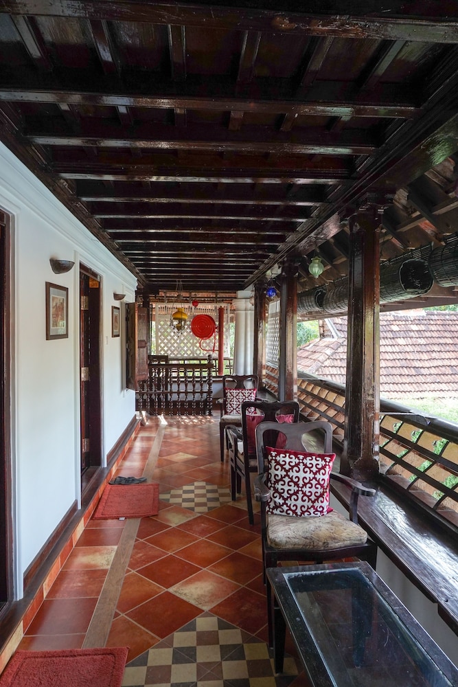 Tharavadu Heritage Home in Kottayam | 2024 Updated prices, deals ...