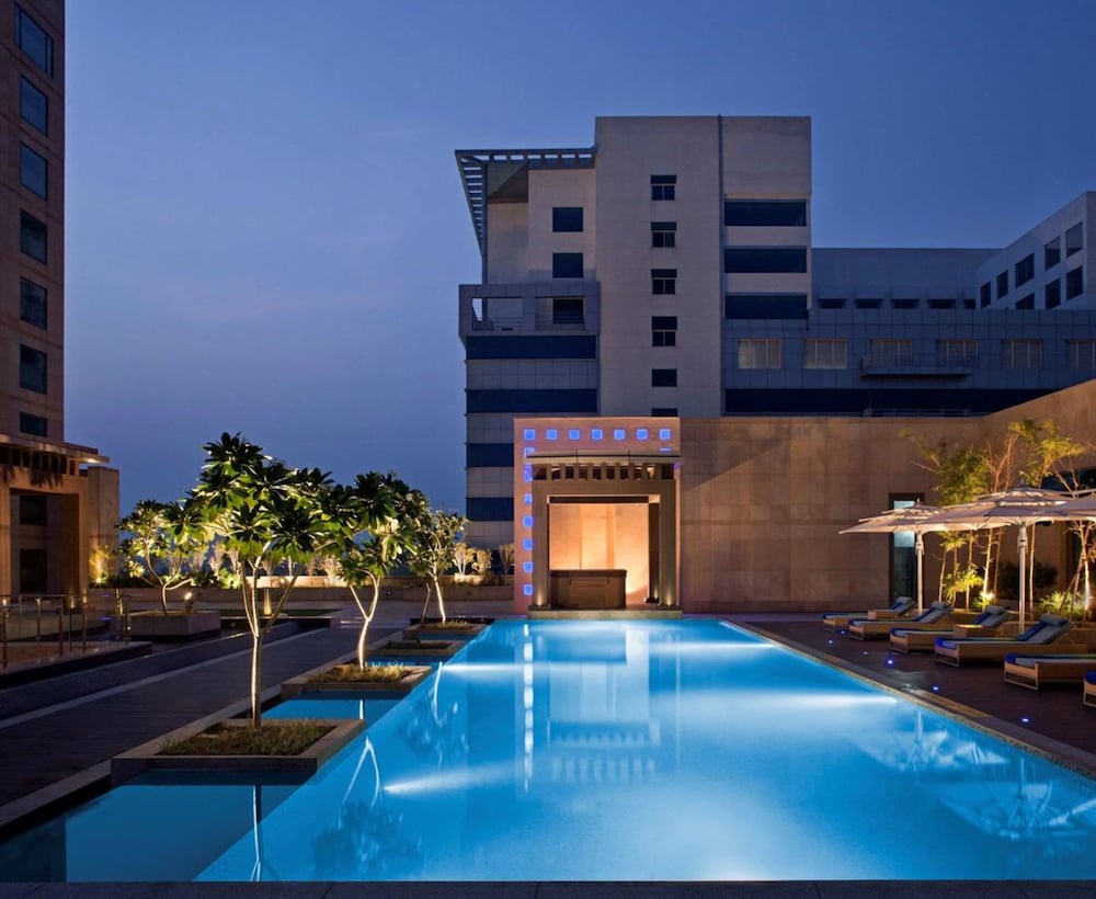 Radisson Blu Hotel Amritsar in Amritsar | 2023 Updated prices, deals ...