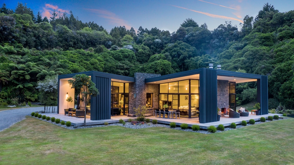 Jewel of Akatarawa in Upper Hutt | 2024 Updated prices, deals - Klook ...
