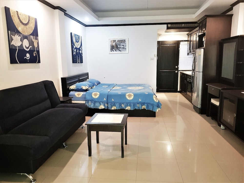 Baan Suan Lalana Td Large Modern Studio With Garden View Pattaya in Pattaya | 2025 Updated ...