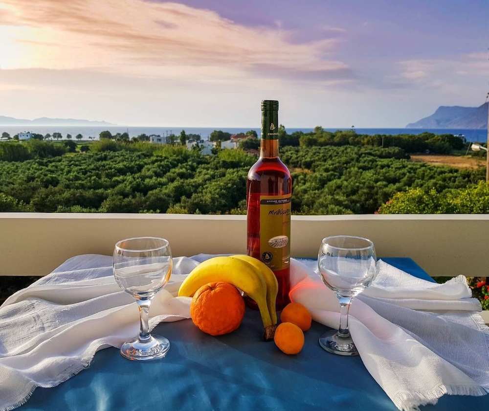 Marianos Apartments in Kissamos Municipality | 2025 Updated prices ...