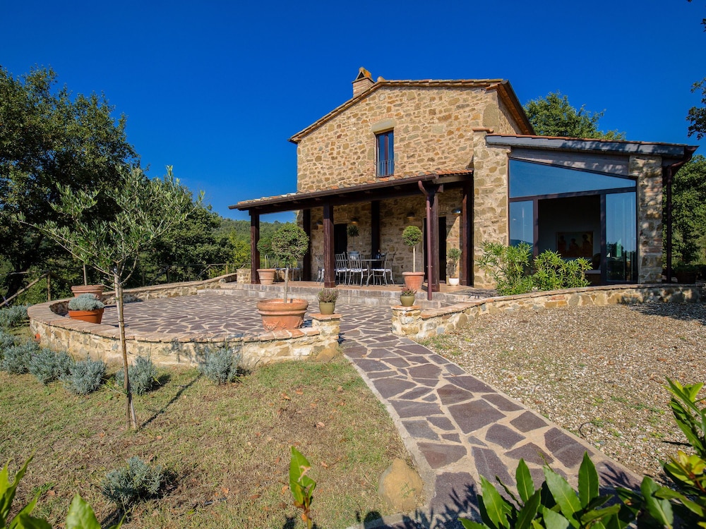 Splendid Villa in Preggio With Swimming Pool in Umbertide | 2024 ...