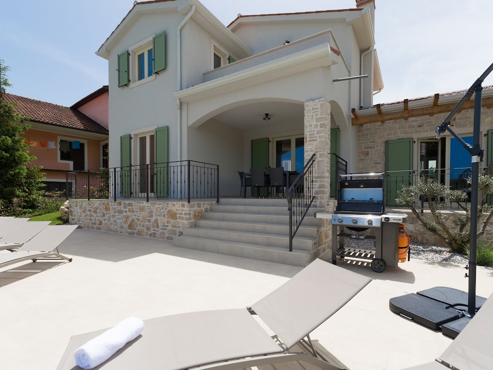 Lovely Villa in Pazin Istria With Swimming Pool in Grad Pazin | 2024 ...