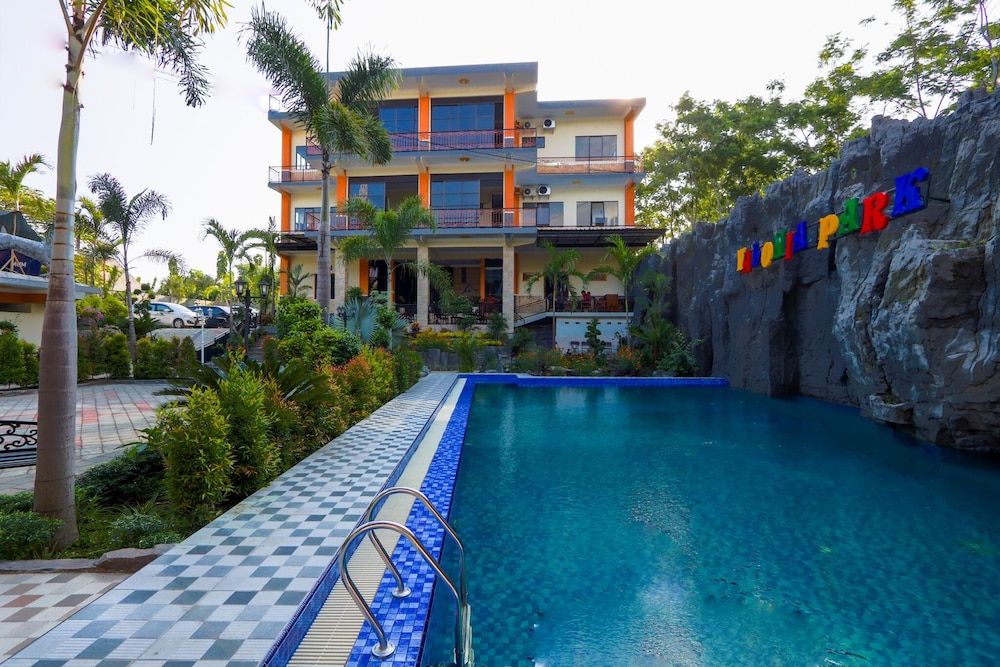Grand Valonia in Jember | 2025 Updated prices, deals - Klook United States