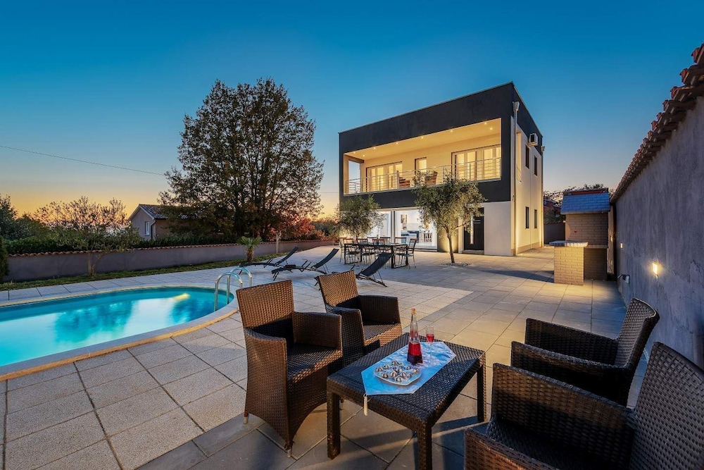 Villa Bella Area in Sveti Petar u Sumi | 2023 Updated prices, deals ...