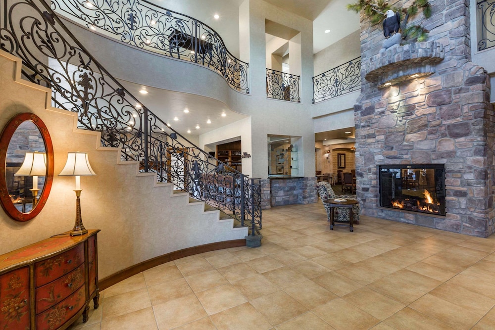 Bluegreen Vacations Big Bear Village, Ascend Resort Collection in Big ...