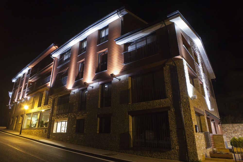 Hotel Obaga Blanca in Canillo | 2024 Updated prices, deals - Klook ...