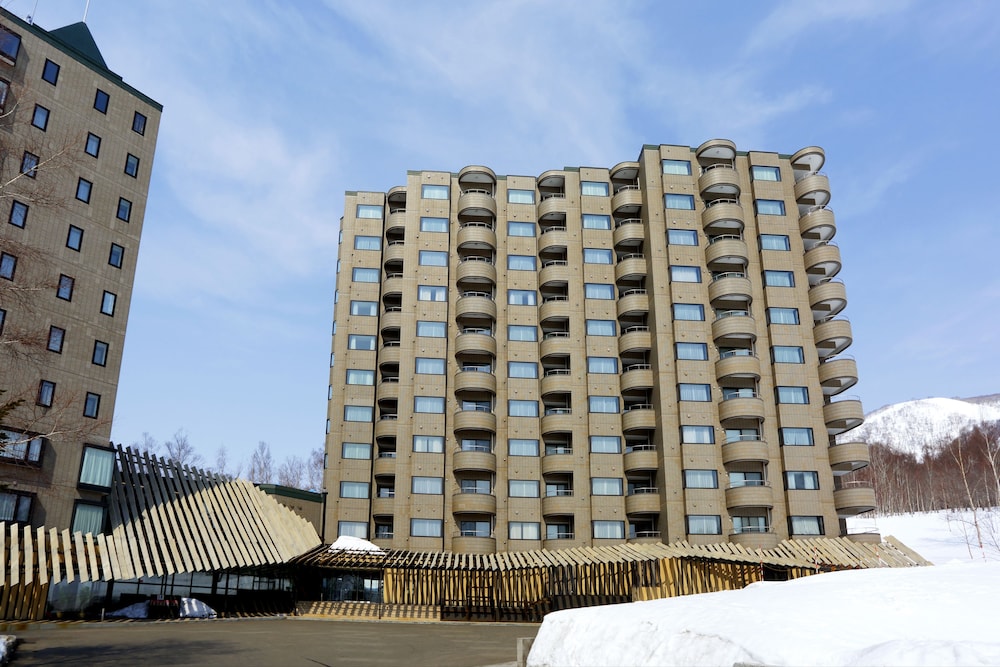 One Niseko Resort Towers in Abuta | 2025 Updated prices, deals - Klook ...