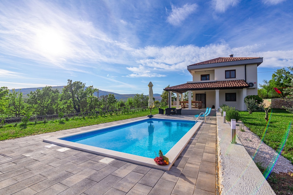 Villa Josip in Općina Cista Provo | 2025 Updated prices, deals - Klook ...
