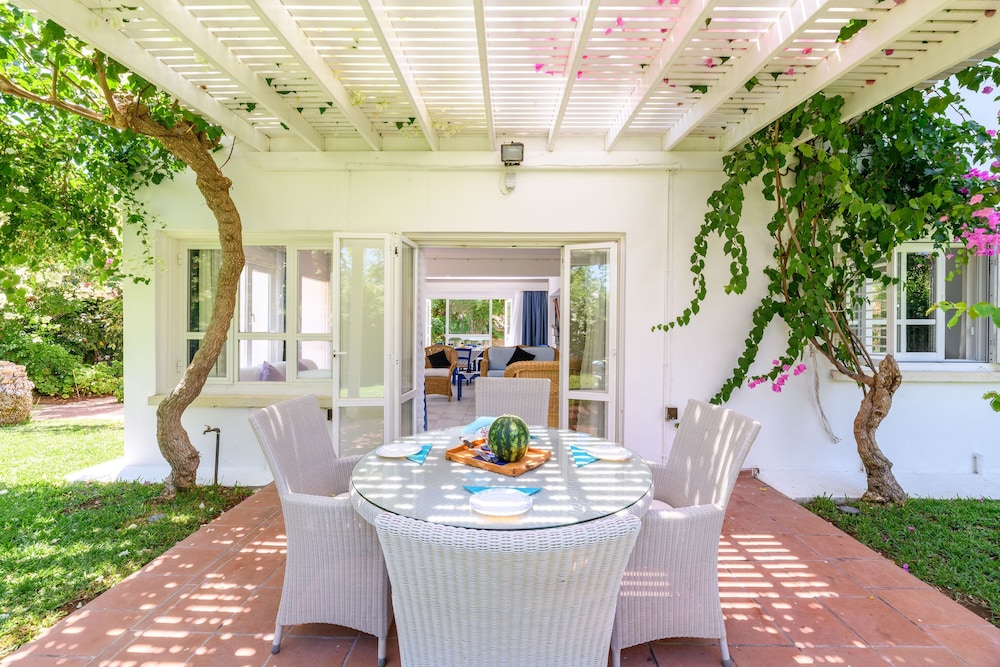 Cyprus Gardens Villa in | 2025 Updated prices, deals - Klook United States