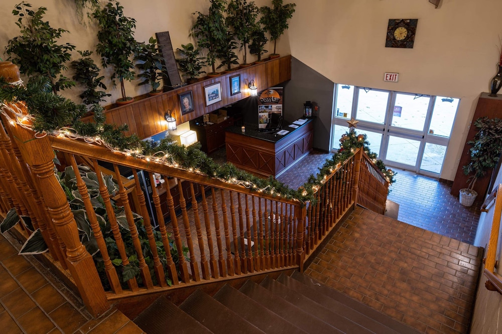 Stoco Lake Lodge in Kingston | 2024 Updated prices, deals - Klook ...