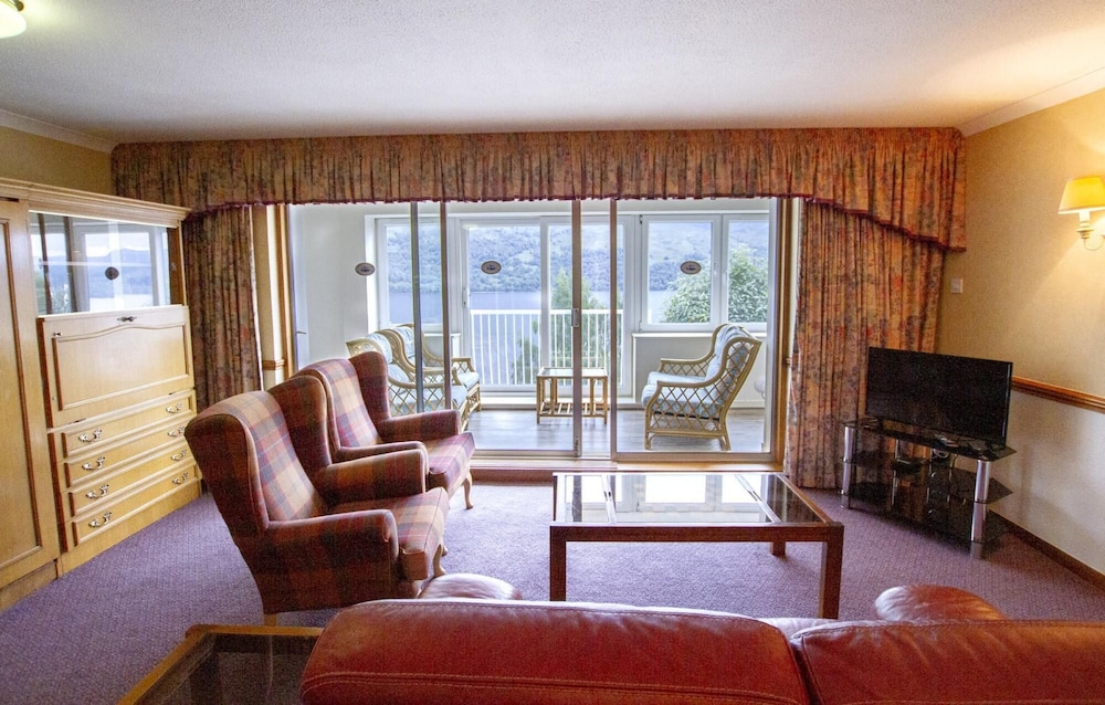 Loch Rannoch Highland Club Otter Lodge 4 in | 2024 Updated prices ...