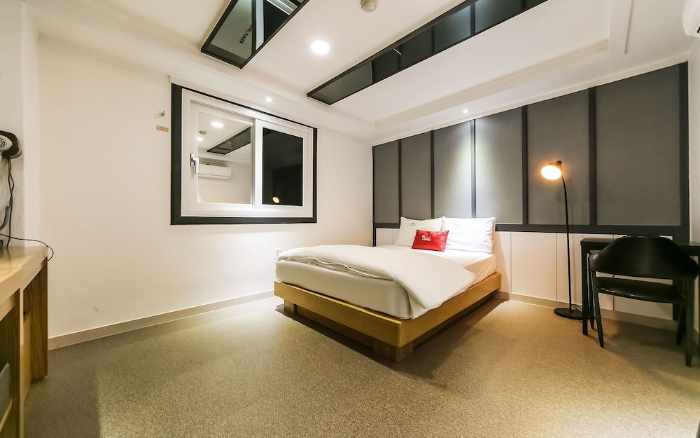 Daegu Bukbu Station Paradise in Daegu | 2024 Updated prices, deals ...