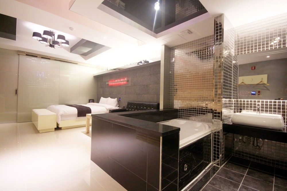 Gyeongsan M Self Check-in Motel in | 2025 Updated prices, deals - Klook ...