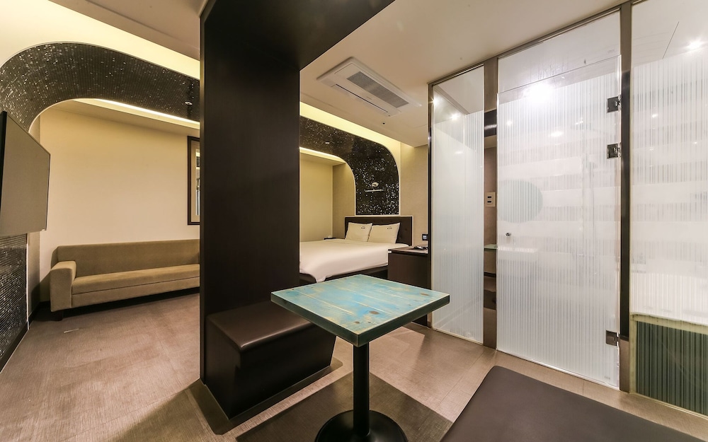 Ulsan Seongnam-Dong Hotel Marr in Ulsan | 2025 Updated prices, deals ...