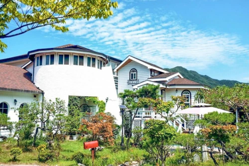 Inje Pension Andante in Gangwon-do | 2023 Updated prices, deals - Klook ...
