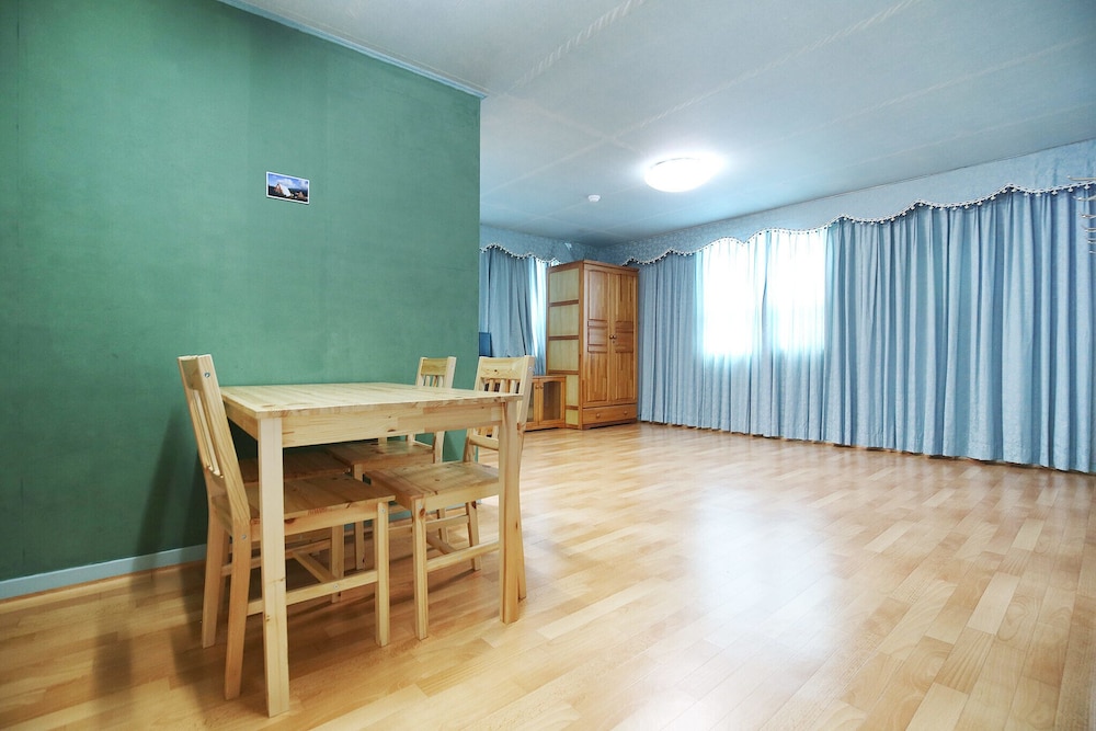 Taean (Sinjindo) Seohae Motel in Chungcheongnam-do | 2025 Updated ...