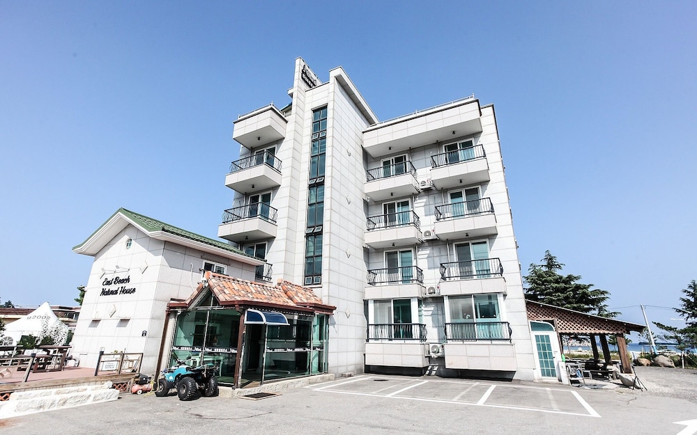 Goseong Natural House in Gangwon-do | 2023 Updated prices, deals ...