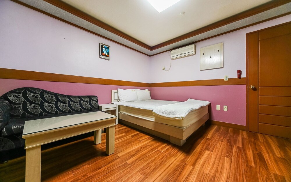 Pohang Dongbindong Hotel OK in Pohang | 2025 Updated prices, deals ...
