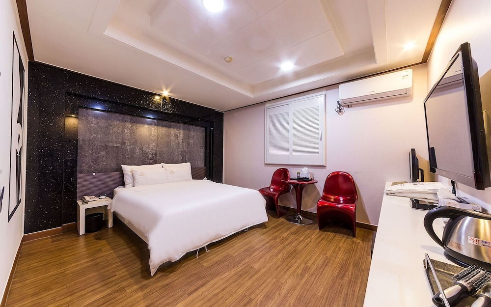 Incheon Bupyeong Sam in Incheon | 2024 Updated prices, deals - Klook ...