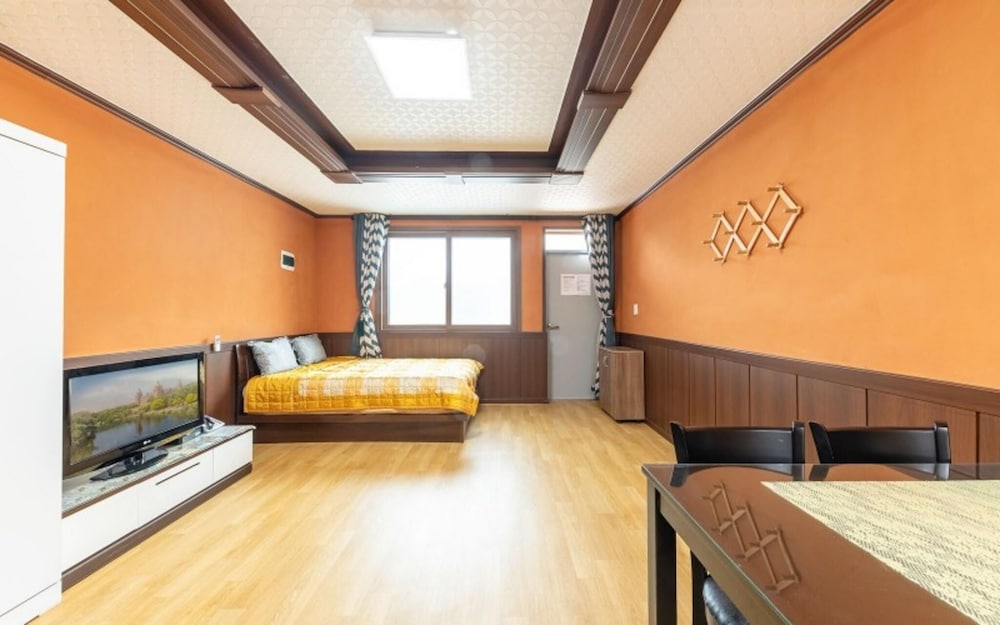 Inje Rainbow Pension in Gangwon-do | 2023 Updated prices, deals - Klook ...
