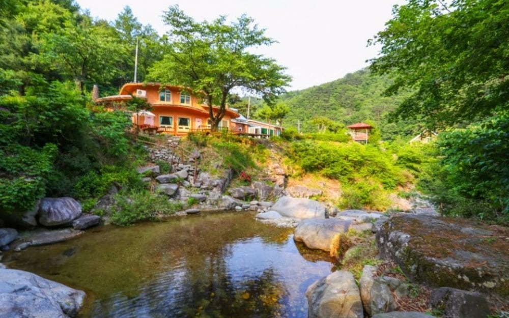Gangneung Yeon House Pension in Gangwon-do | 2023 Updated prices, deals ...