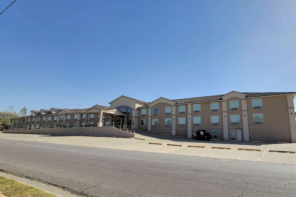 Days Inn by Wyndham Canadian in Canadian | 2023 Updated prices, deals ...