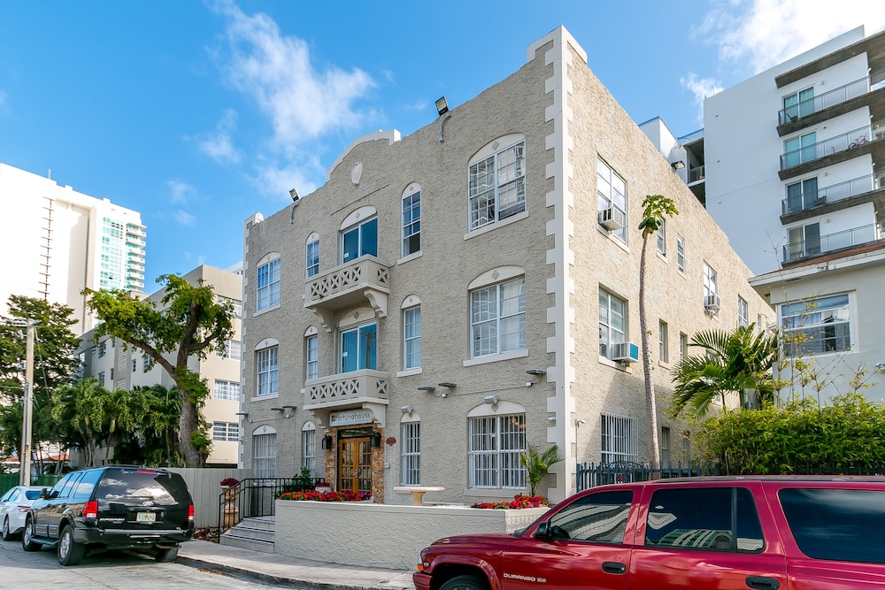 Fortuna House Apartments in Florida | 2024 Updated prices, deals ...