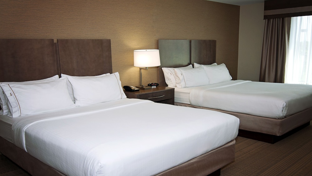 Holiday Inn Express & Suites Wichita Northeast by IHG in Wichita | 2025 ...