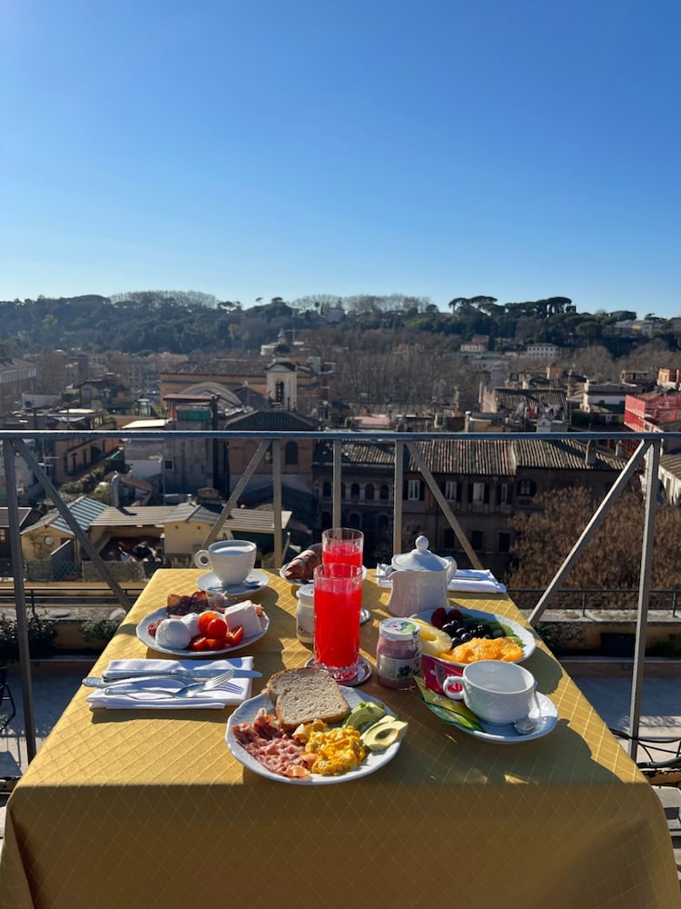 Navona Queen Rooftop in Rome | 2023 Updated prices, deals - Klook ...