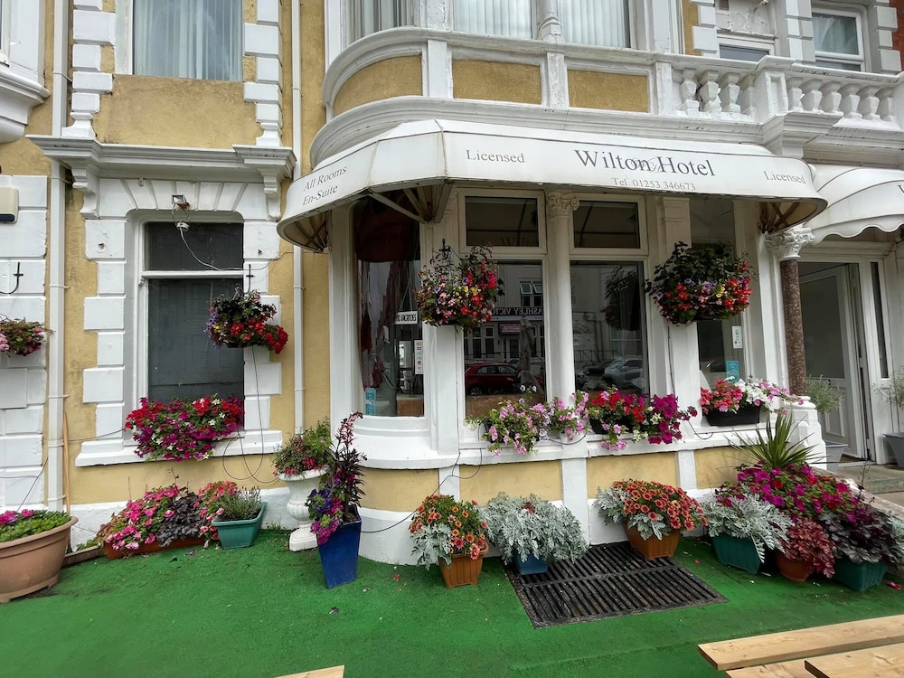 The Wilton Hotel in Blackpool | 2025 Updated prices, deals - Klook ...
