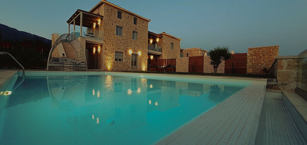 Katergo Luxury Villas in Municipality of West Mani | 2024 Updated ...