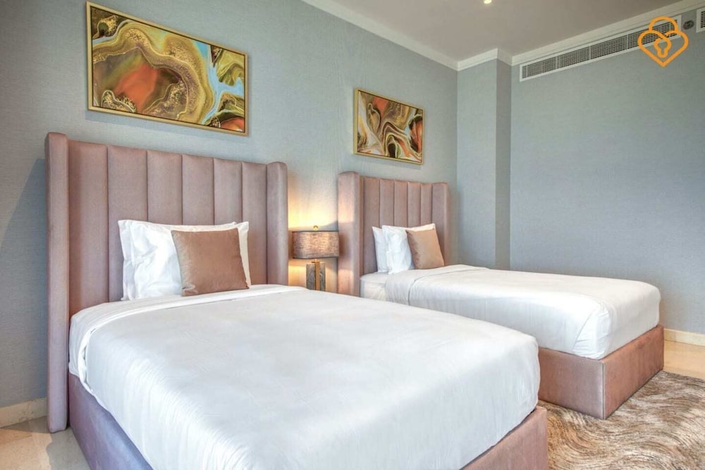 3 B/R Taj Residences JLT in Dubai | 2024 Updated prices, deals - Klook ...