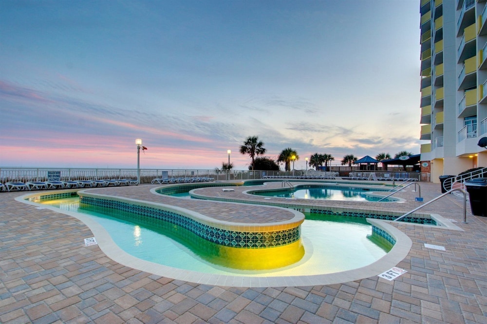 Baywatch Resort 1718 in North Myrtle Beach | 2024 Updated prices, deals ...