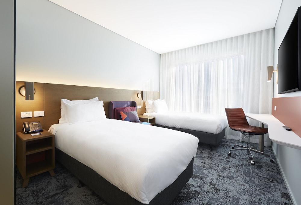 Holiday Inn Express Auckland City Centre in Auckland | 2023 Updated ...
