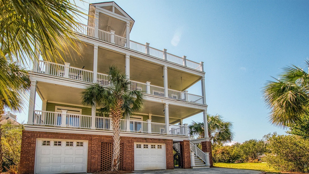 Palmetto Place by Peace Vacations in | 2025 Updated prices, deals ...