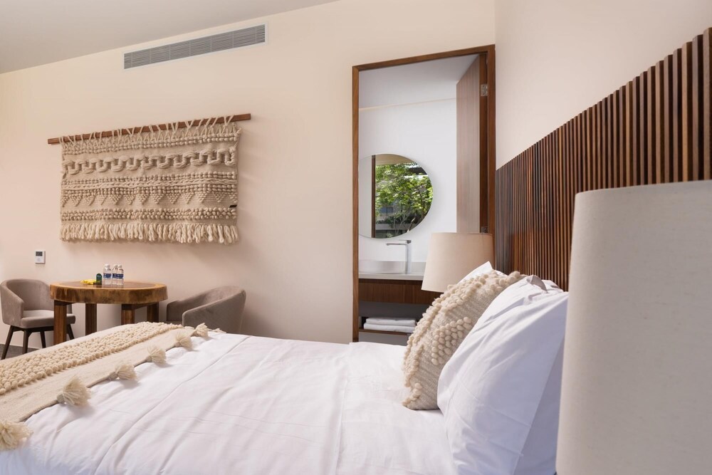 Marvellous Modern Living Moments in our Luxury Studio With Pool View ...