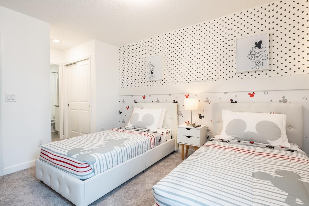 Super Cute Home With Mickey and Harry Potter Bedrooms in Florida | 2024 ...