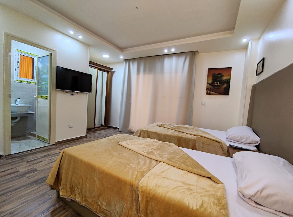 Pyramids Gardens Hotel in | 2023 Updated prices, deals - Klook United ...