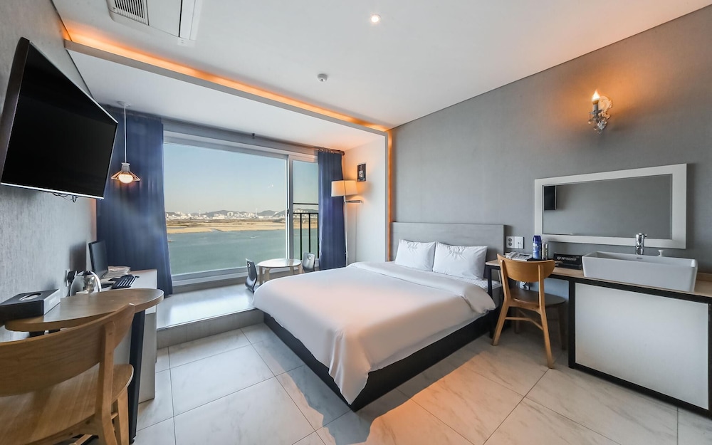 Busan Myeongji Heritage Design Hotel in Busan | 2024 Updated prices ...