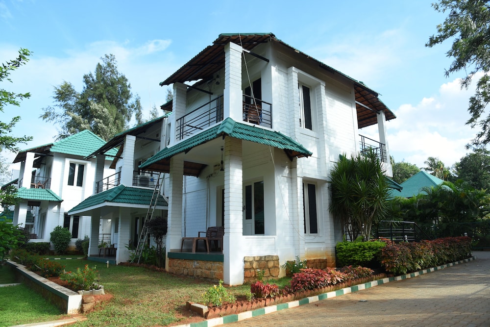 Young Island Resort in Mandya district | 2024 Updated prices, deals ...